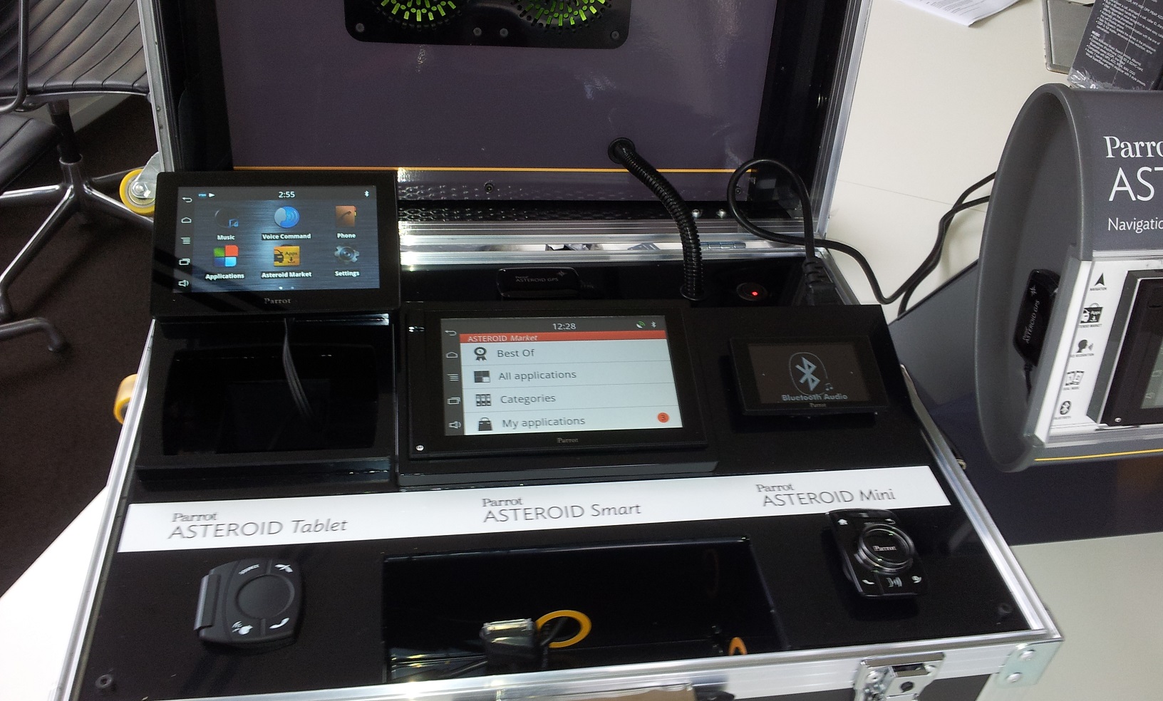 Parrot Product Showcase 2013 - Capsule Computers