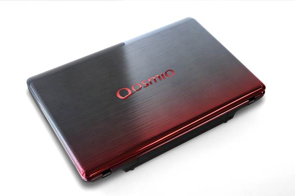 Toshiba launches gaming laptop: Qosmio X770 - Capsule Computers